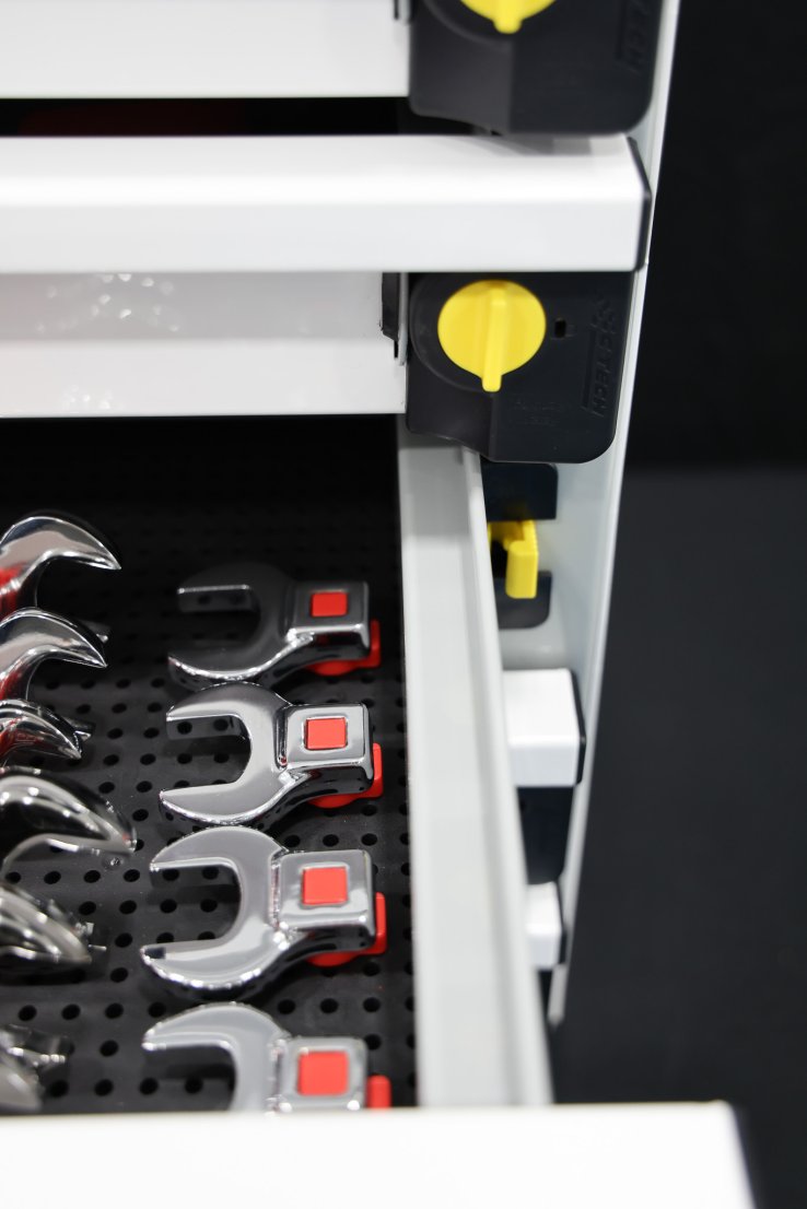 MotionGlide Unit (3" Drawers) w/ Toolgrid