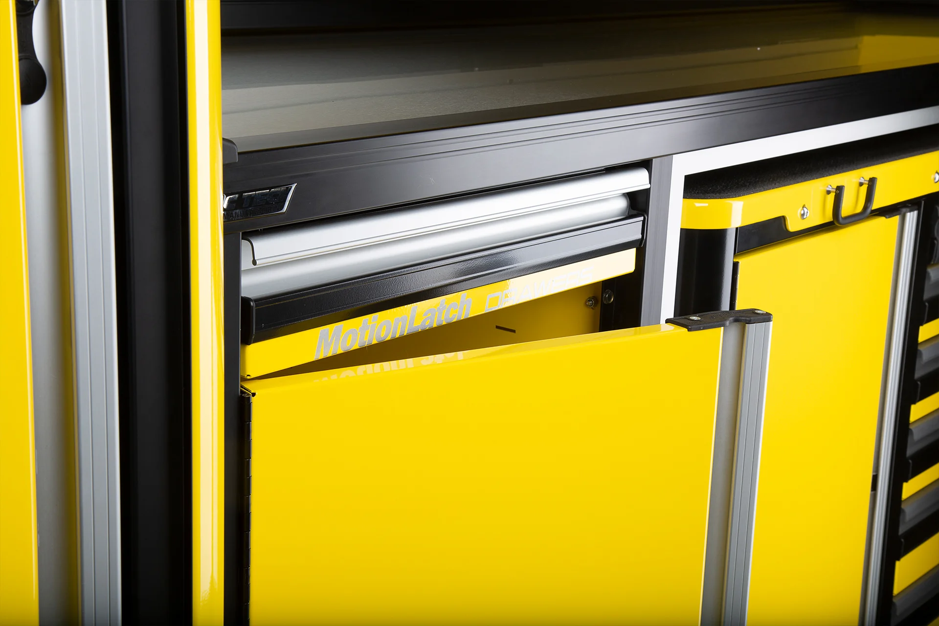 Blog - MotionLatch®—The Original Full-Length, Dual-Latch Handle